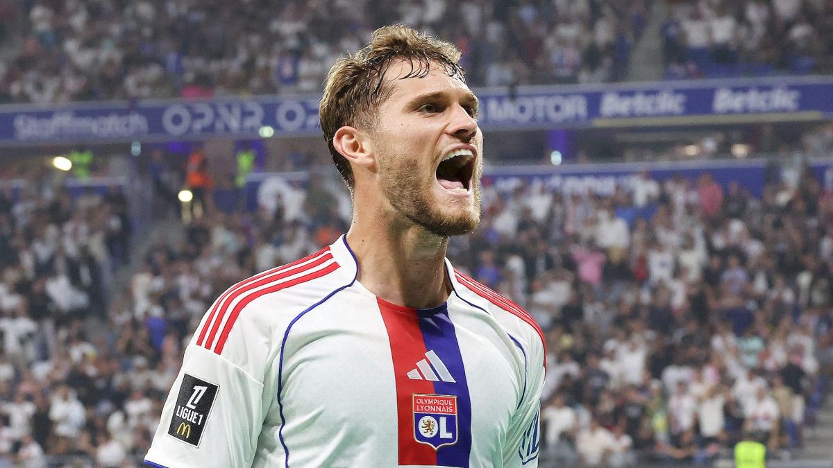 Tanner Tessmann brille lors de la victoire de l'OL en Ligue Europa ...